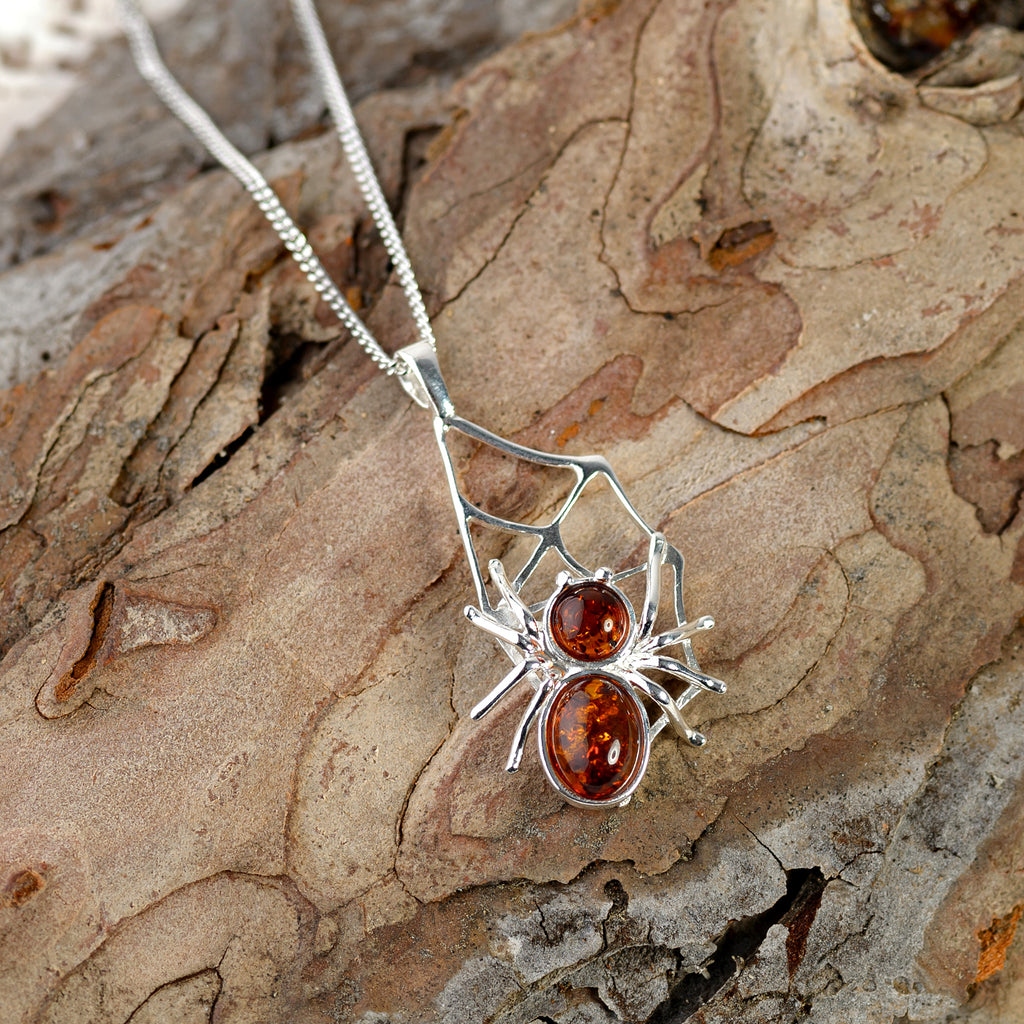 Spider Necklace | Spider on Web Necklace | Animal Jewellery – Henryka